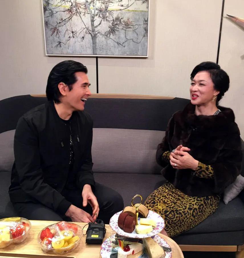 Fei Xiang is still unmarried at the age of 62: his sister died early ...