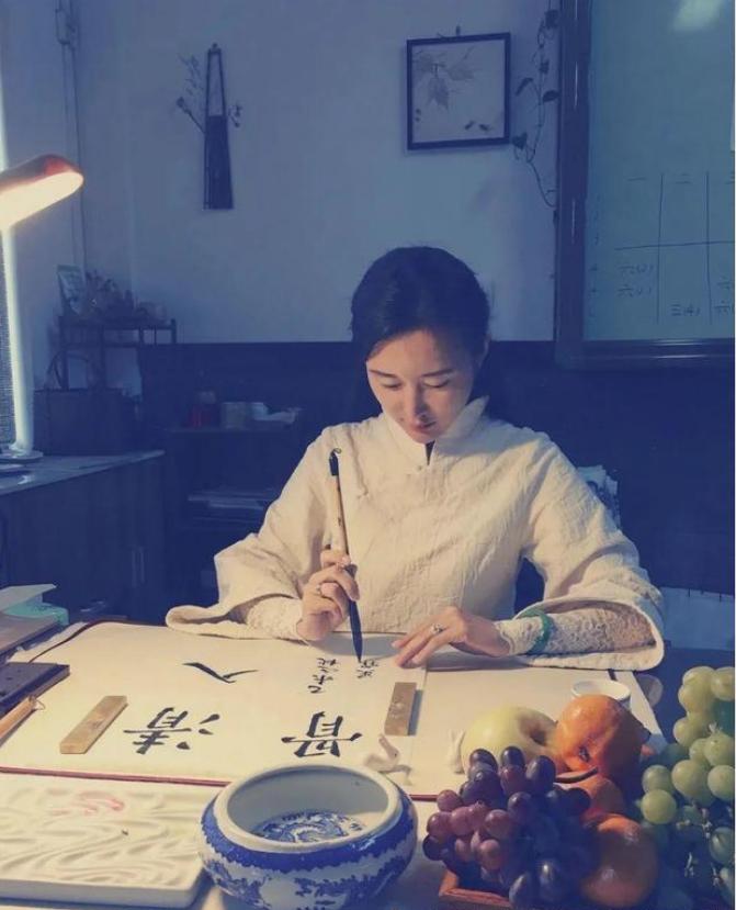 41-year-old Du Xinglin: married 72-year-old director Zhang Jizhong, and ...