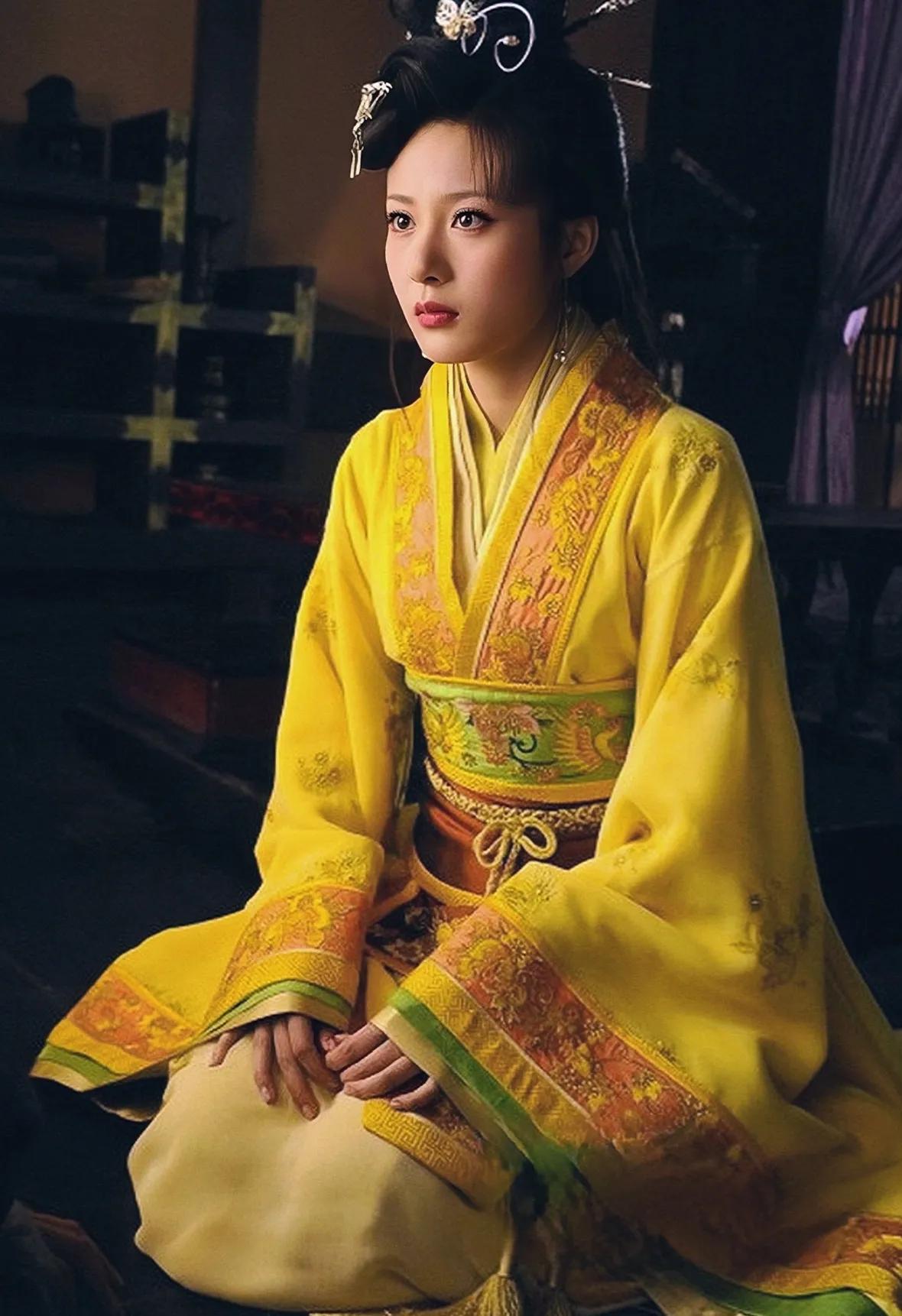 Sharing of Beauty in Ancient Costumes——Wu Jingjing's Xi Shi's Wardrobe ...