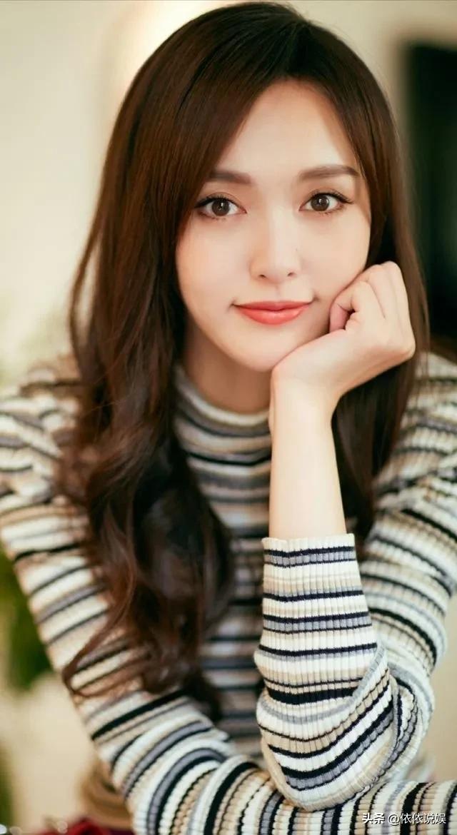 Tang Yan went out to film, how worried Luo Jin was, the concern on the phone was enviable - iMedia