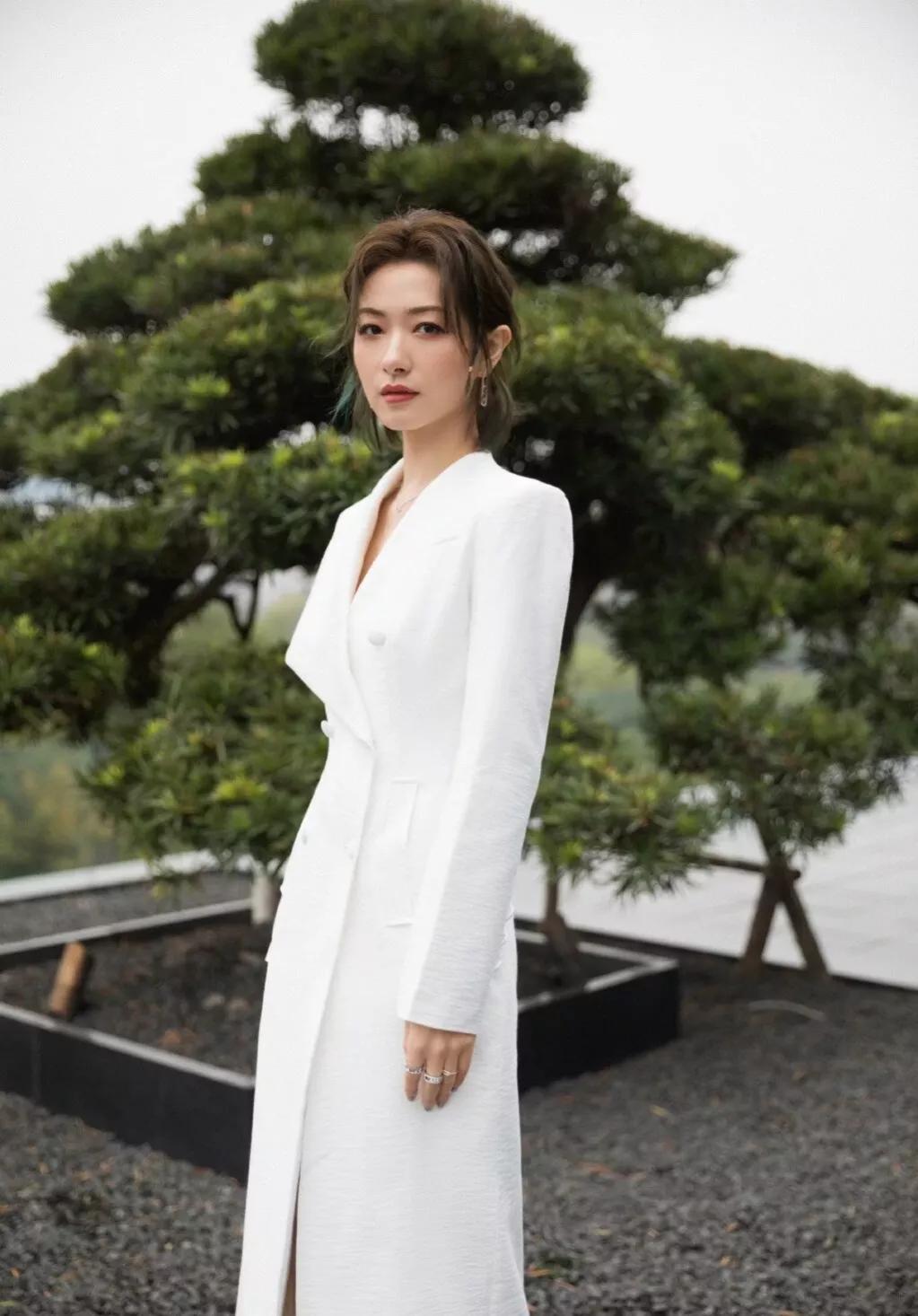 Celebrity Photo Appreciation——Wan Qian - iNEWS