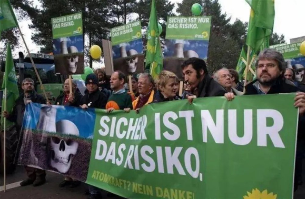 The New Environmental Movement in the Federal Republic of Germany from ...