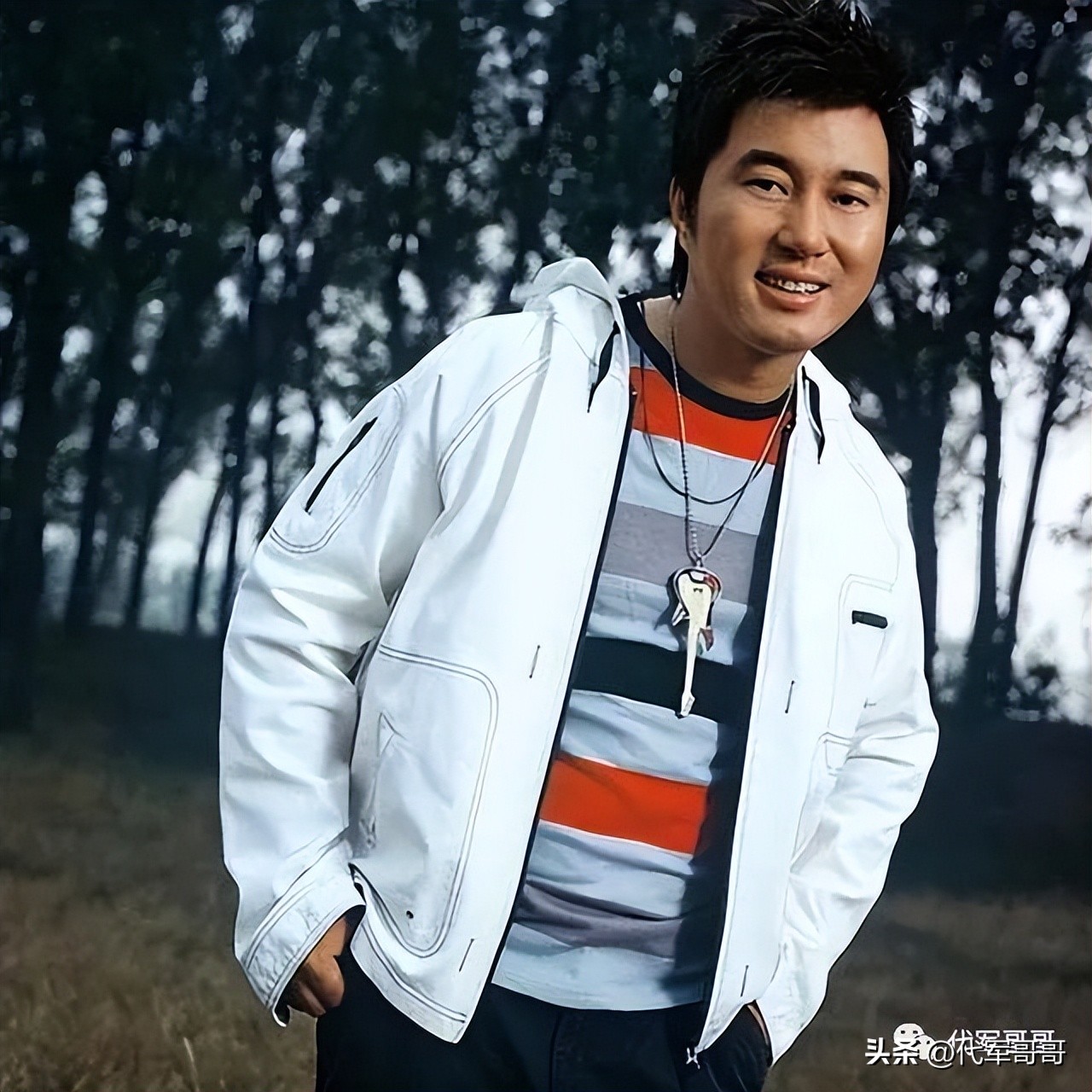 Man Wenjun: After he became famous, he abandoned his wife and daughter ...