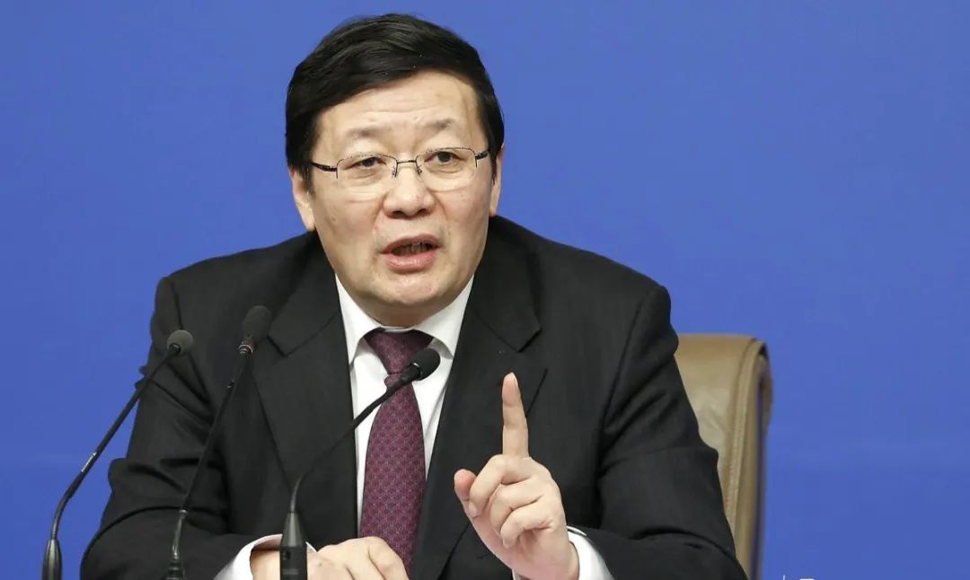 Lou Jiwei's latest speech: Gather more certainty for globalization - iNEWS