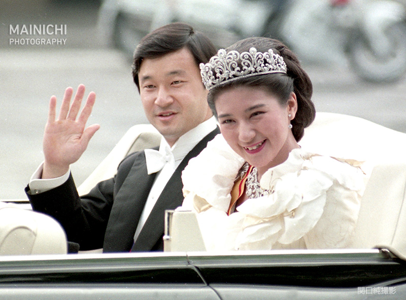 On the 30th anniversary of the marriage of Queen Masako of Japan, the ...