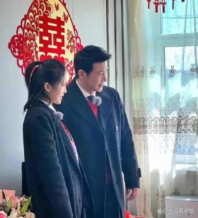 Lu Yi, Bao Lei and his wife helped the Internet celebrity wedding ...