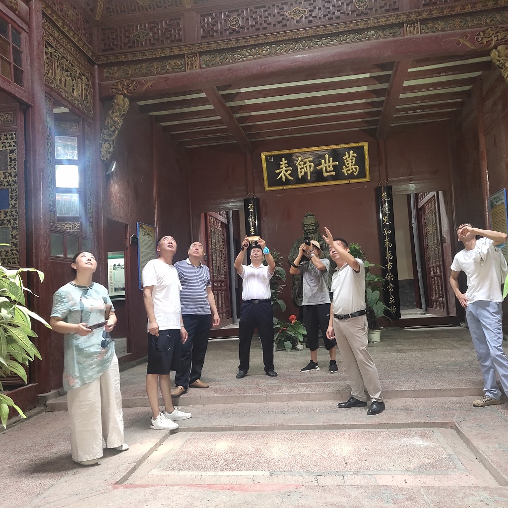 Poets from eastern Hubei gather in New America: talk about the world ...