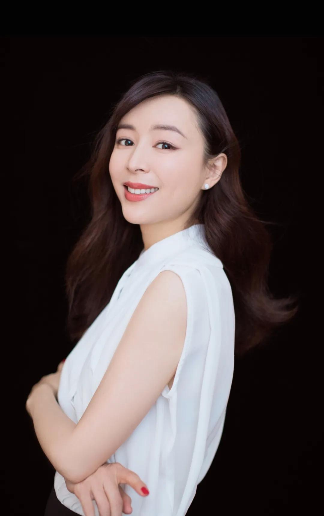Zhang Jingchu is so charming - iNEWS