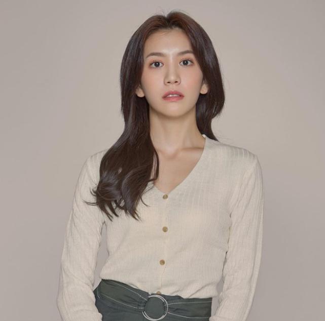 Korean actress Yoo Joo Eun committed suicide!Only 27 years old!The ...