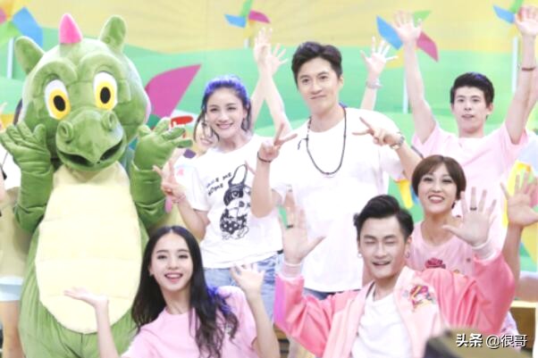 Chi Shuai: I have been a host, played in a family of gold fans, and now ...