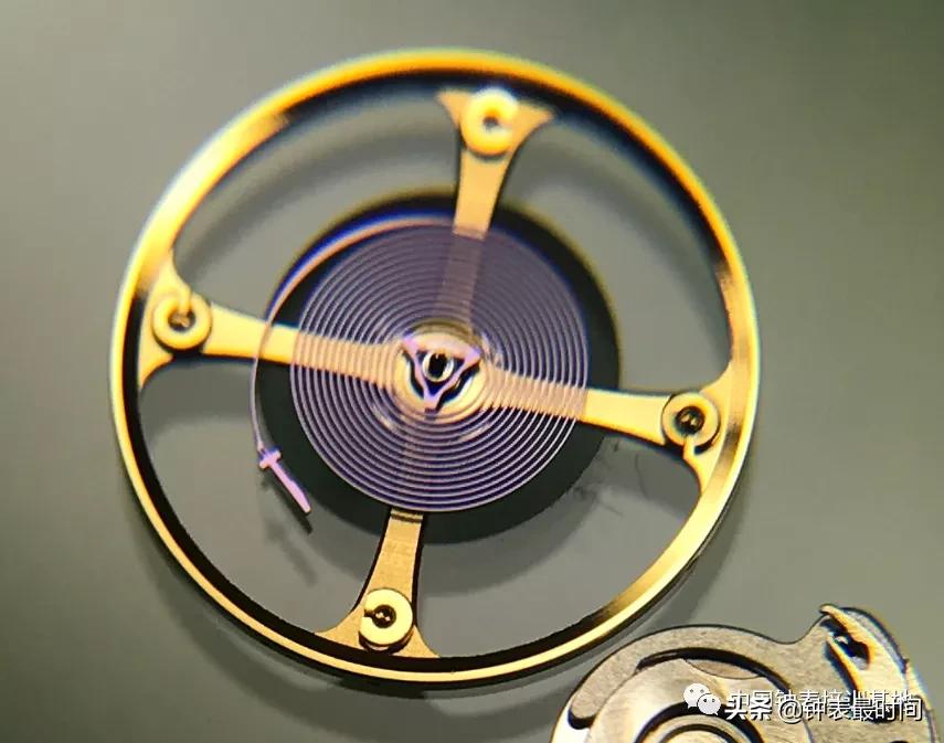 The core part of the mechanical watch: the principle and historical ...