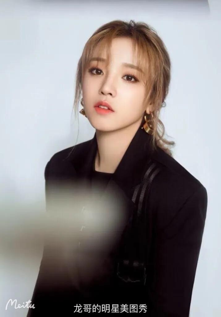 Brother Long's Star Meitu Show: Song Yuqi - iNEWS