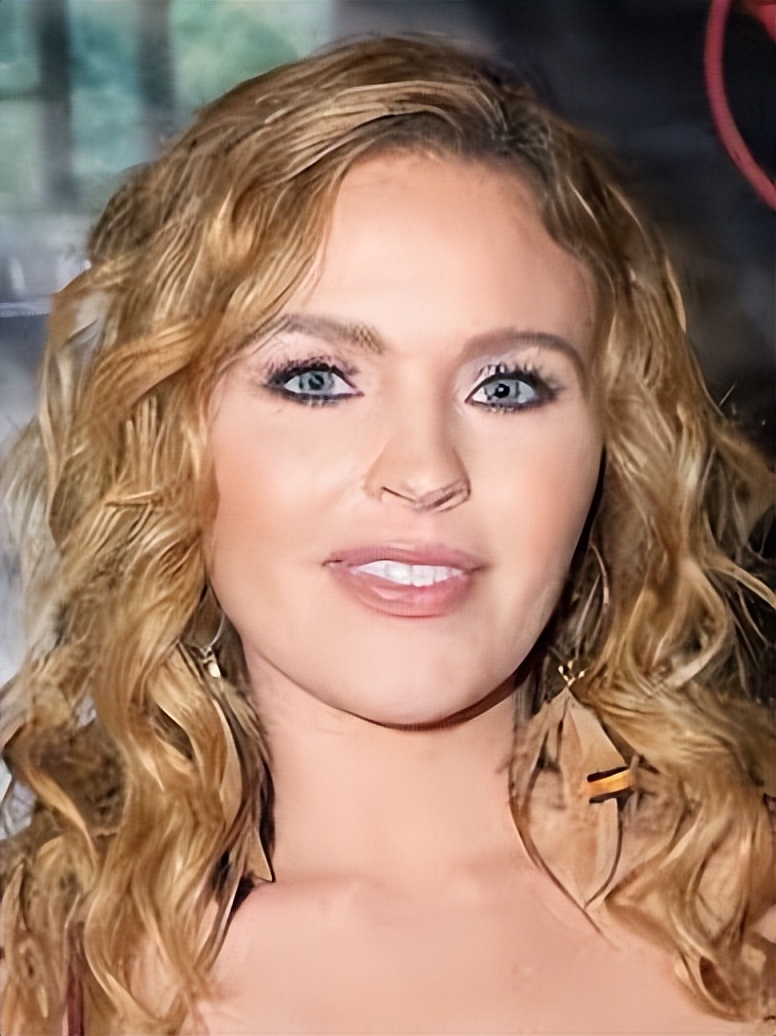 克里斯·林恩 (Krissy Lynn)，在虔誠的宗教家庭長大 - 頭條匯