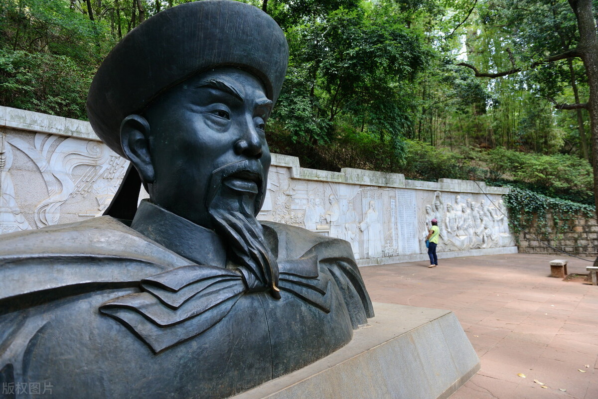 What happened to Lin Zexu after Humen sold cigarettes?The textbook didn ...