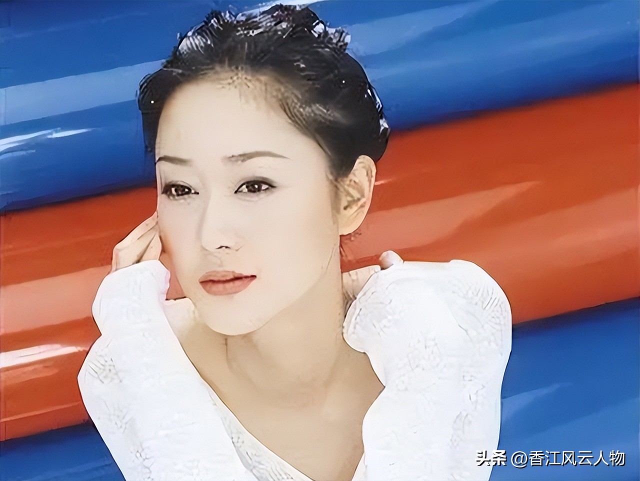 The 43-year-old glamorous actress died tragically at home! The 8 ...