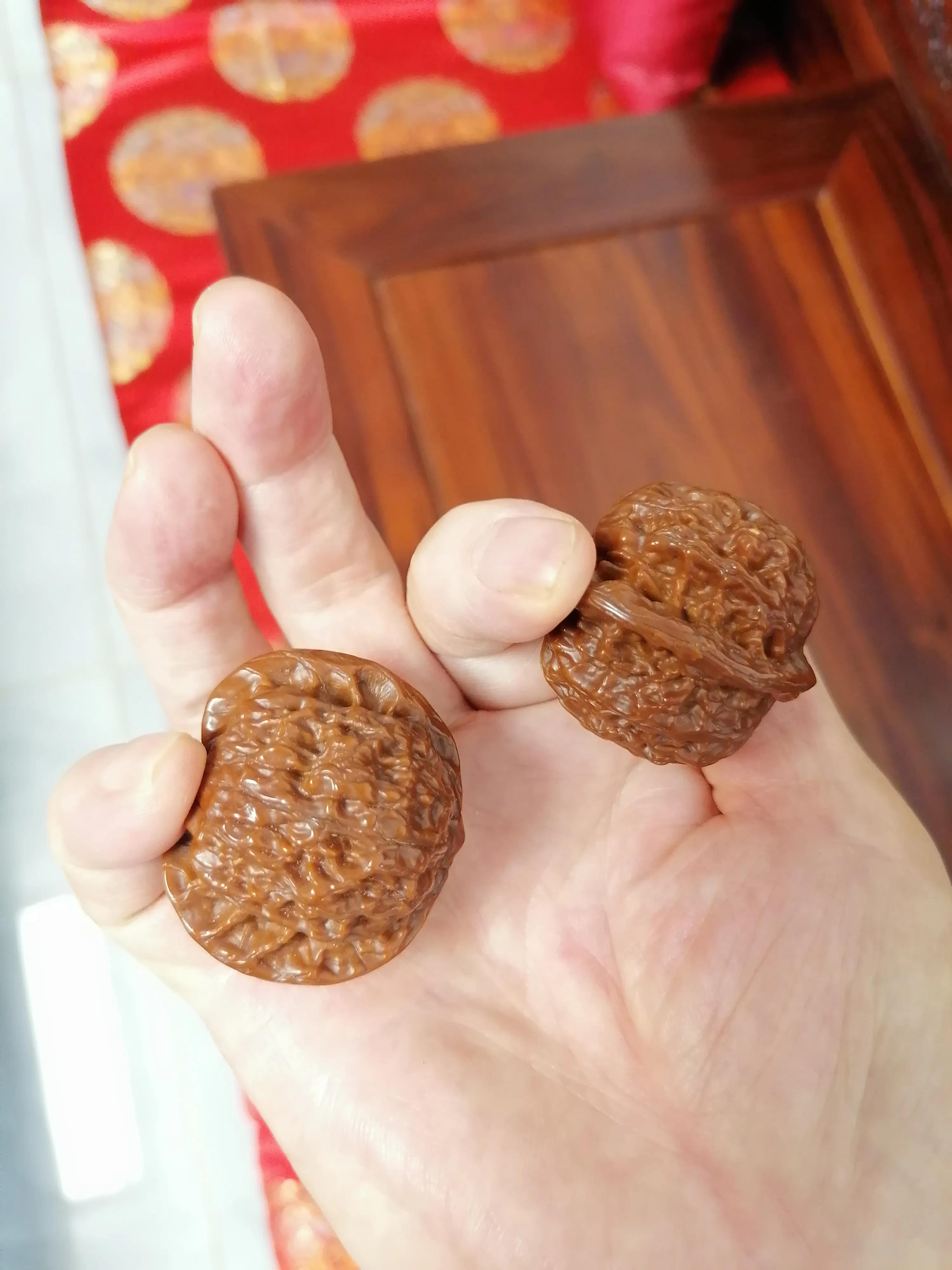 Do you know how to play with walnuts? - iNEWS