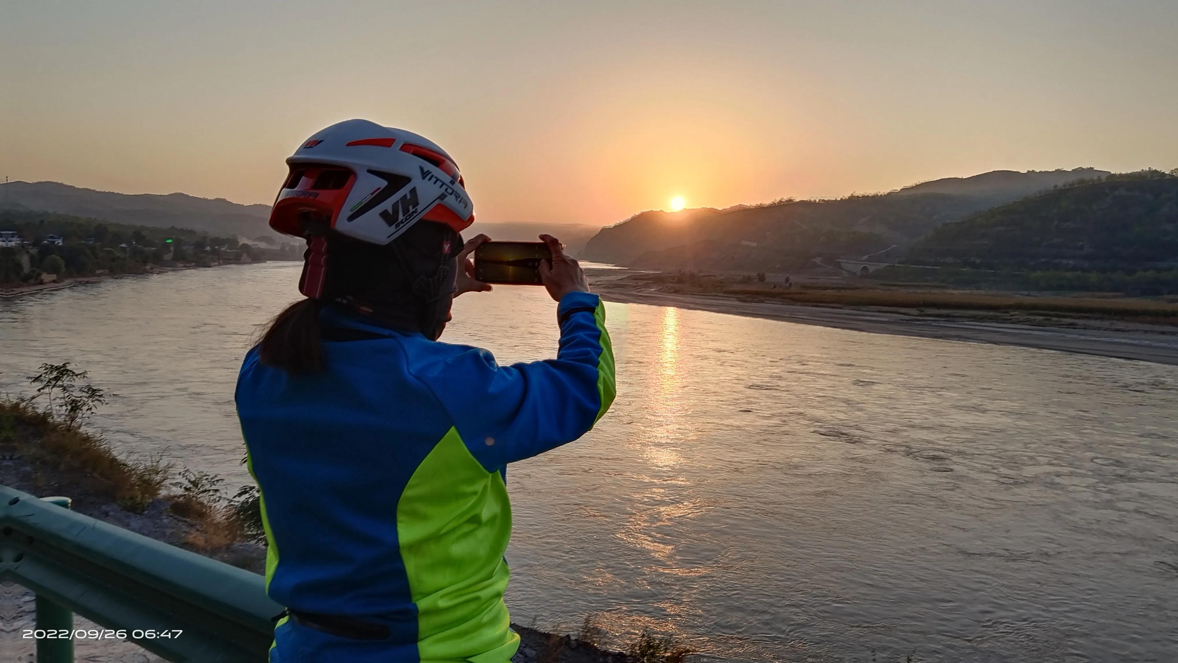 Tongchuan Bicycle Thousands of Miles Ride along the Yellow Sightseeing ...
