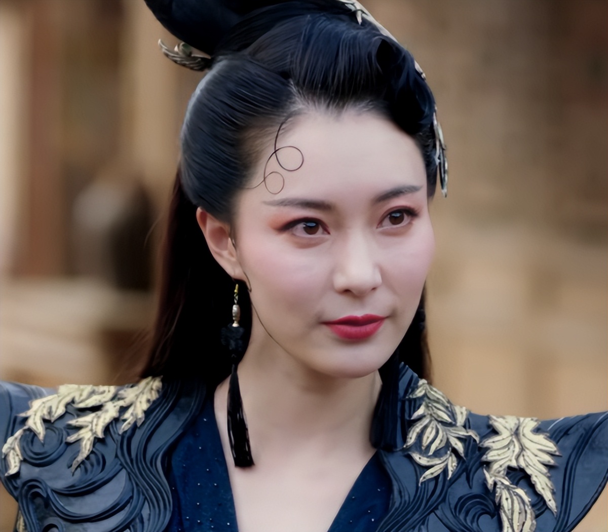 《星落凝成糖》胡然嫵媚妖嬈，苑冉溫柔甜美，人到中年韻味十足 - 頭條匯