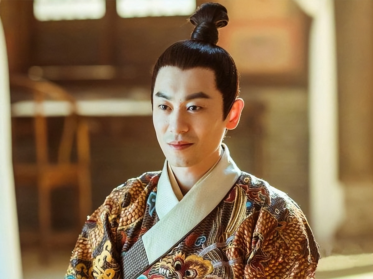 As a Ming emperor of Ming Xuanzong, why did Zhu Zhanji insist on ...