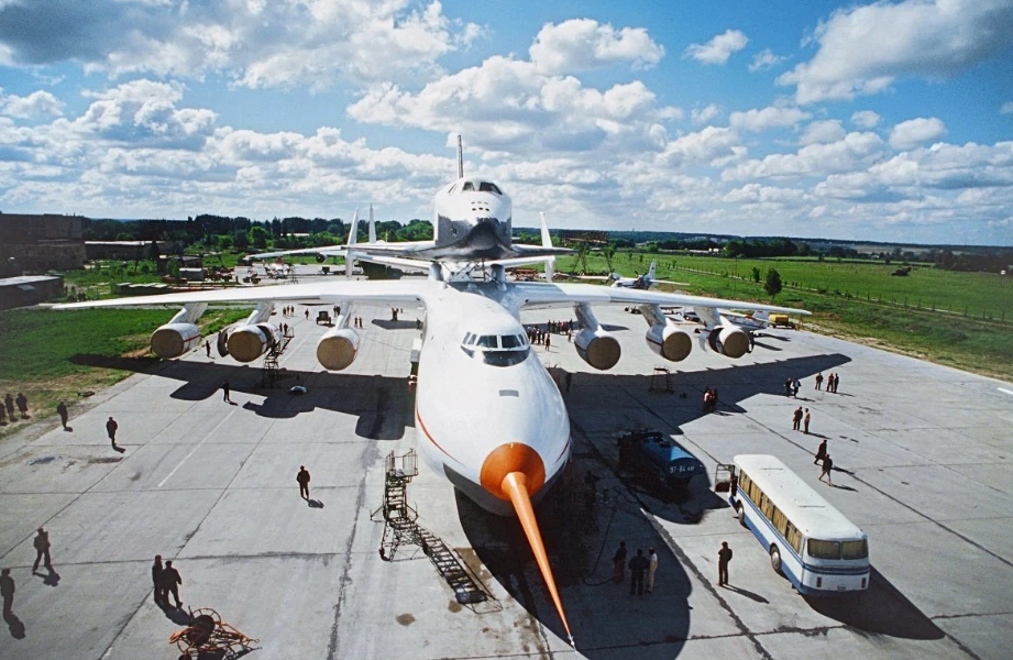 This time it's a farewell, the soviet-era air juggernaut - iNEWS