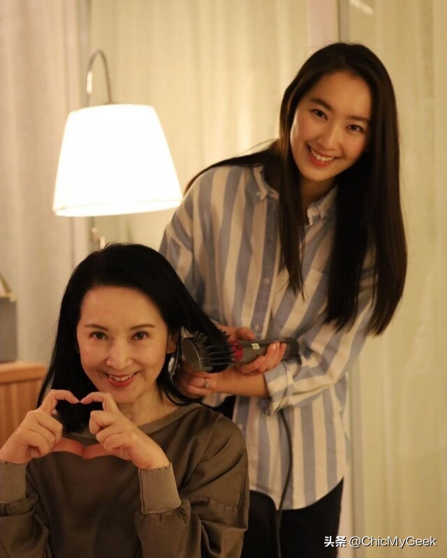 No wonder she was called the second generation of the most beautiful ...