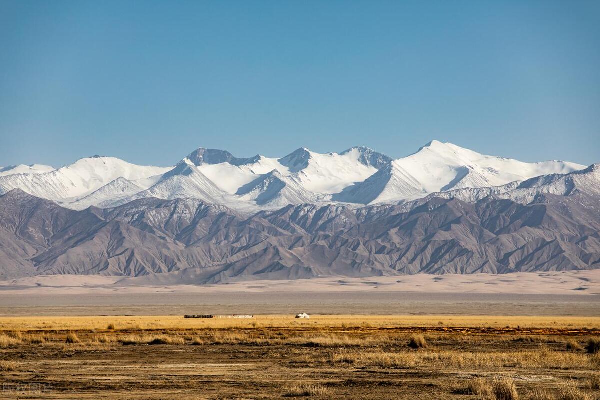 The most "lonely" city in China, surrounded by no man's land ...