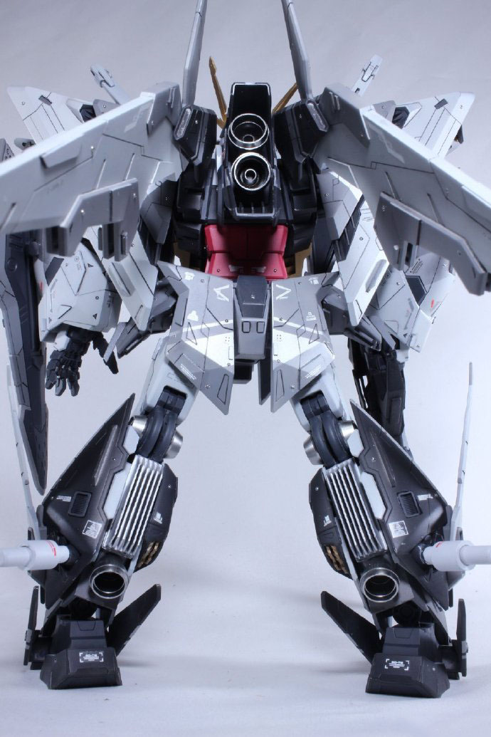 Cauchy Gundam Model, Grey Fine Paint - iNEWS