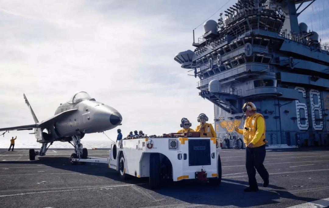 China spent 20 million aircraft carrier tractors, but India went ...