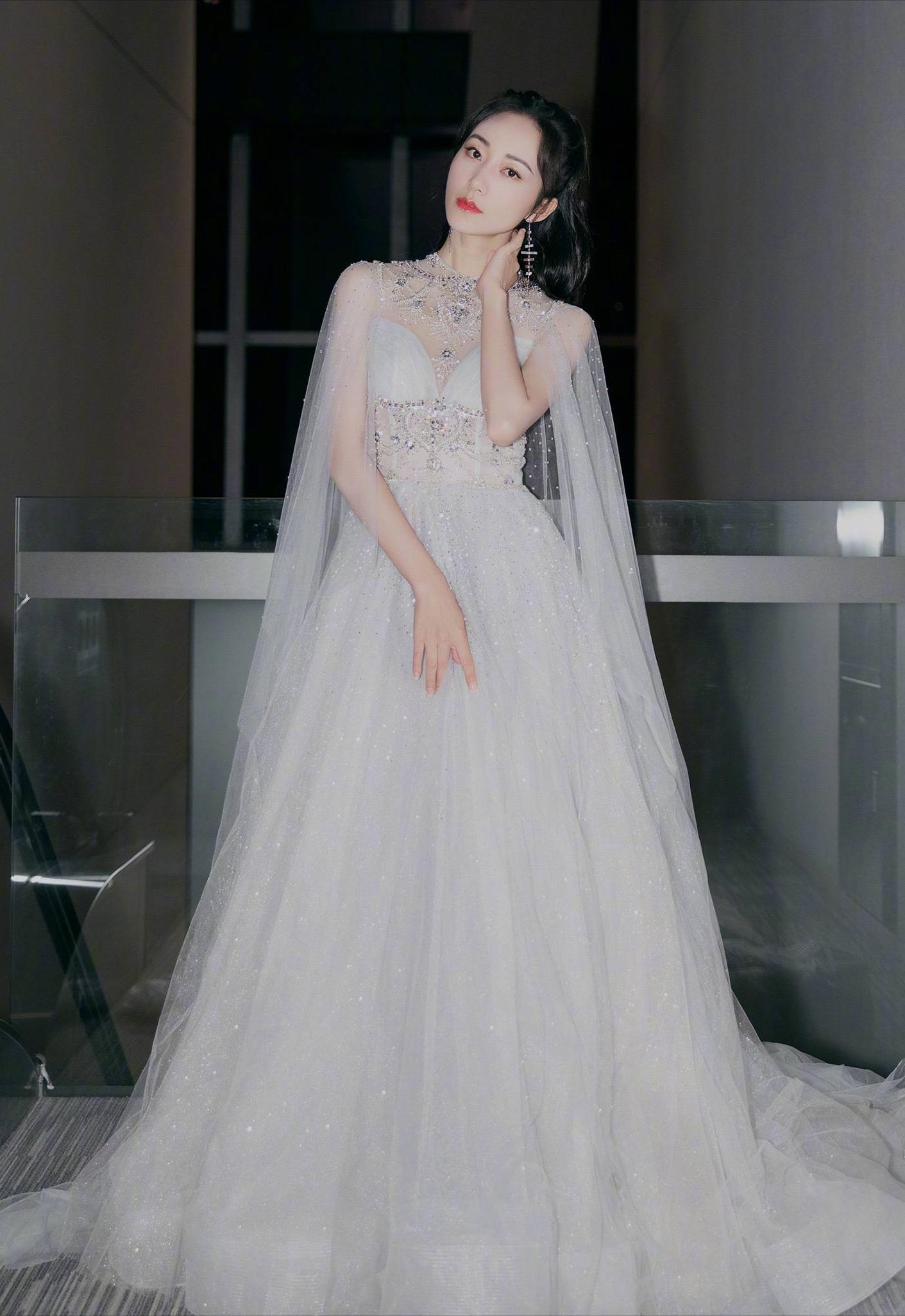 Han Xue's low-key hidden marriage, her husband's identity is public ...