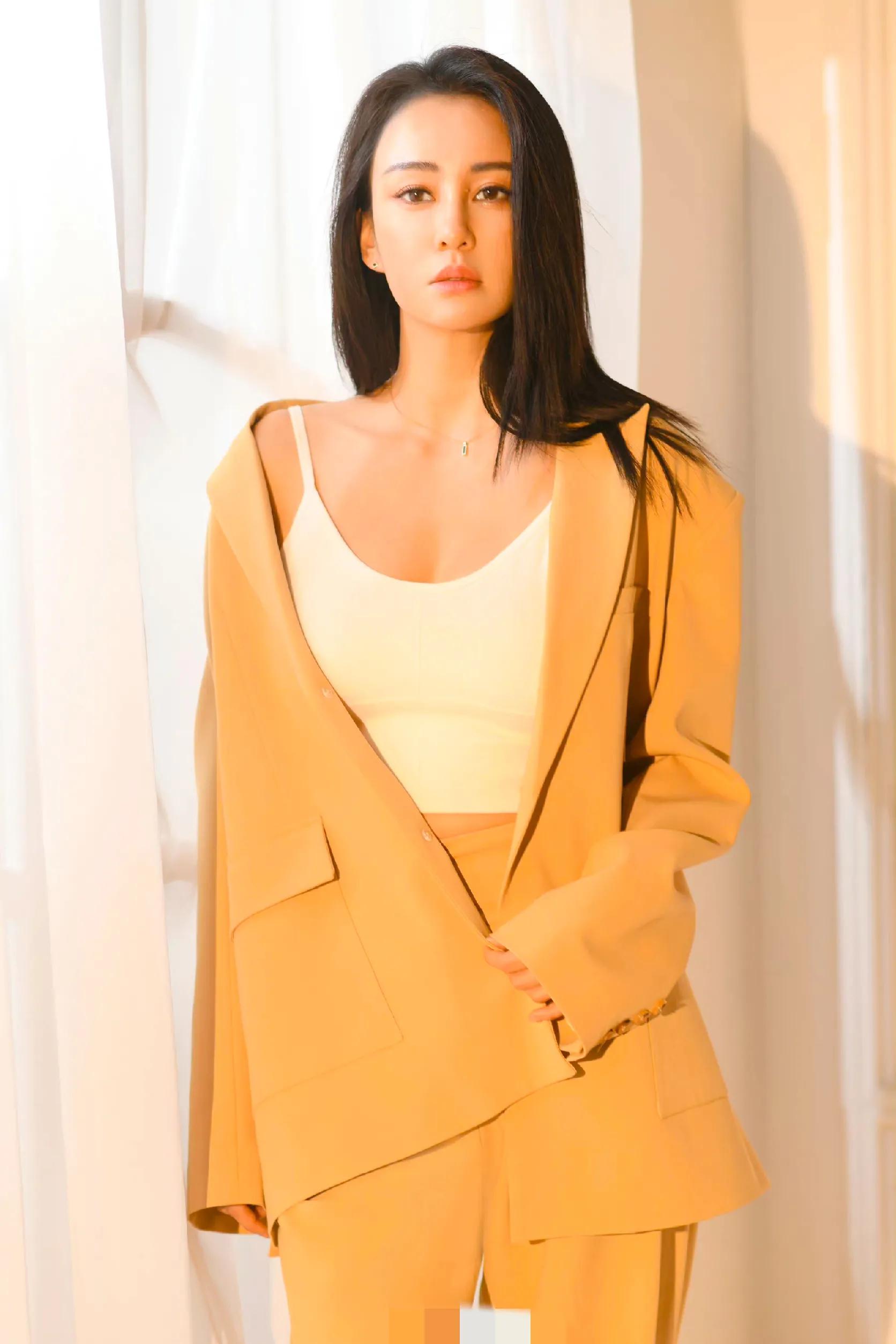 The first beauty in Yunnan is in Chuxiong, her name is Muqi Miya - iMedia