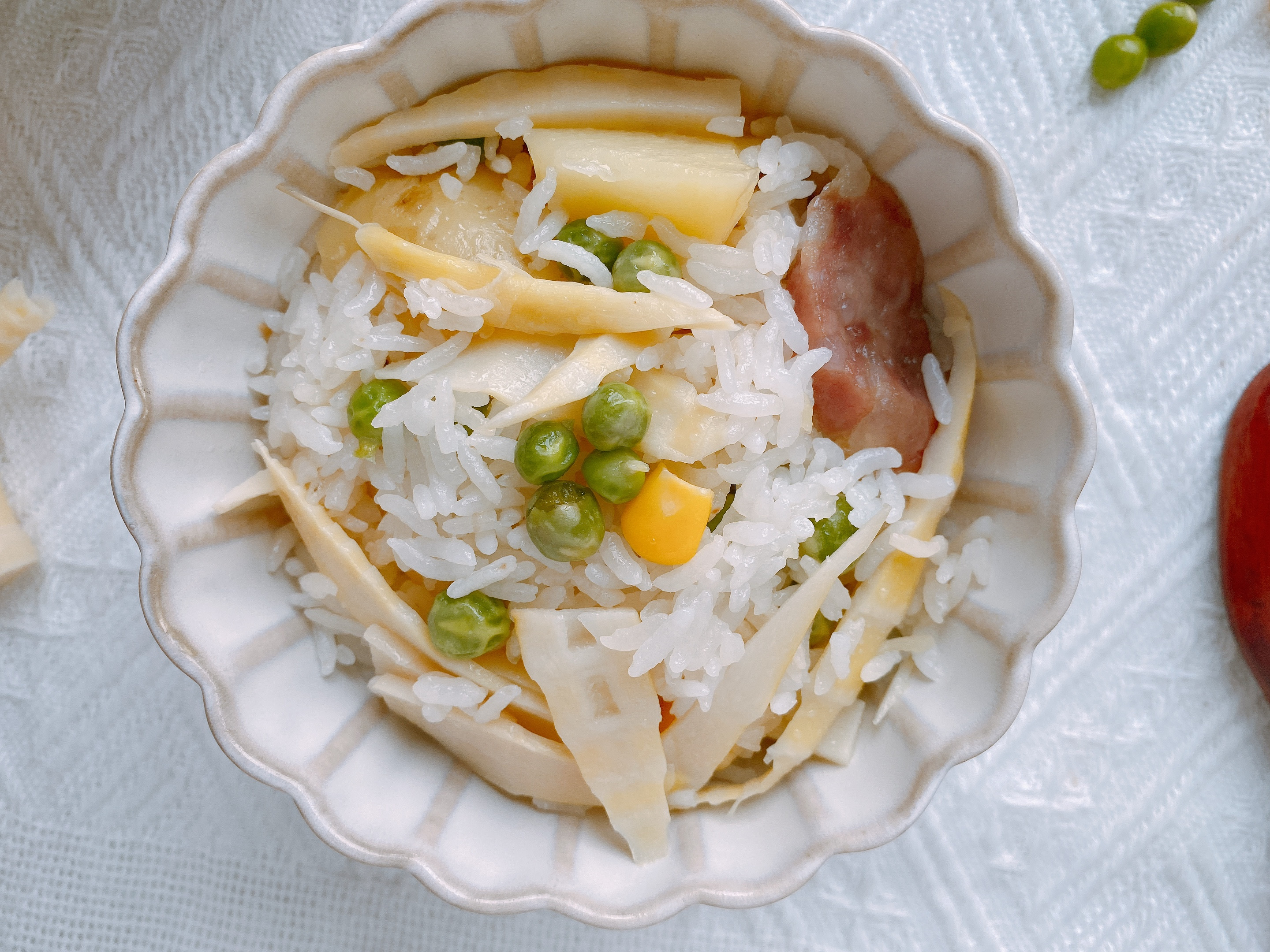The first mouthful of stewed rice in early summer, the seasonal ...