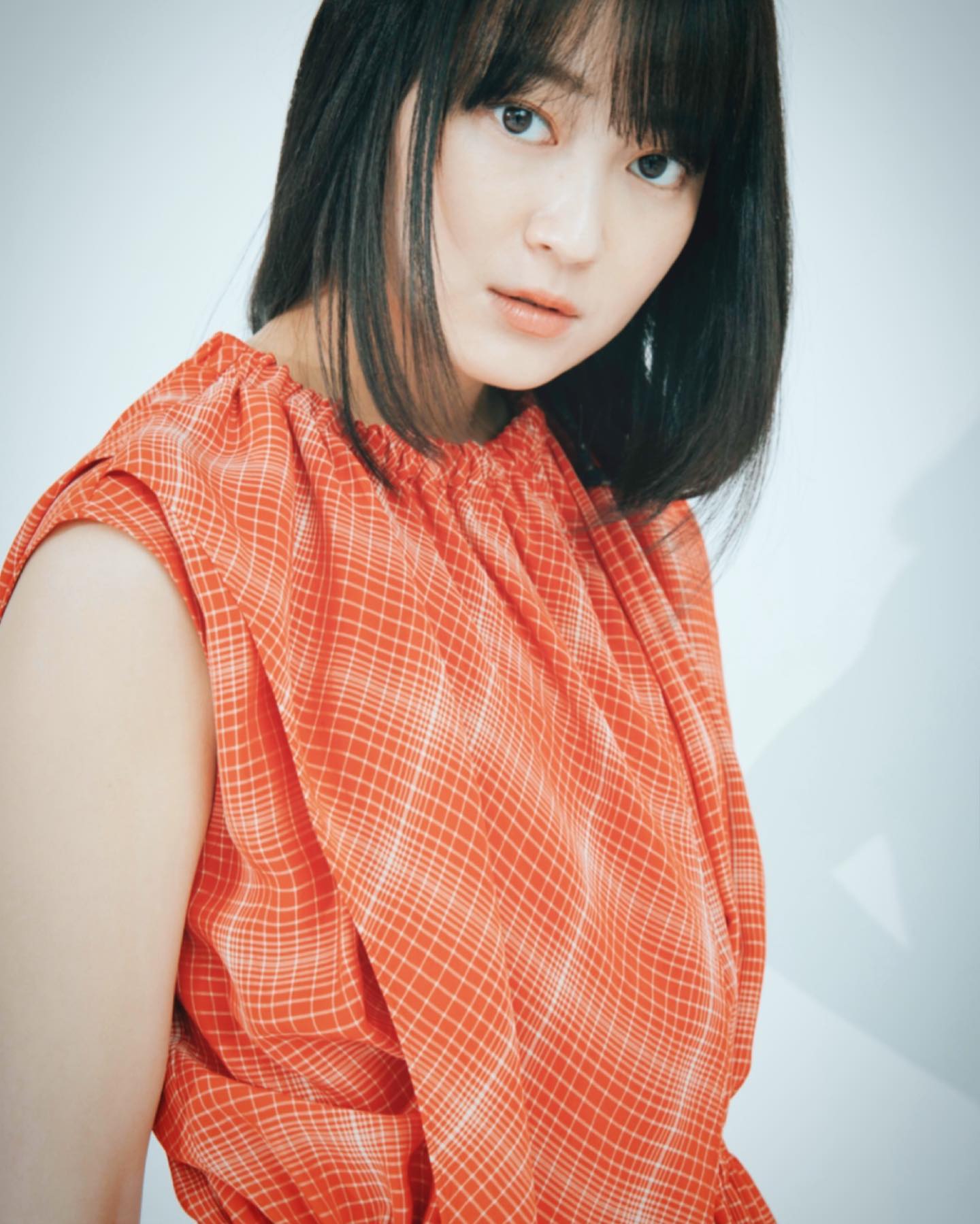 Yoshimoto Sari - iNEWS