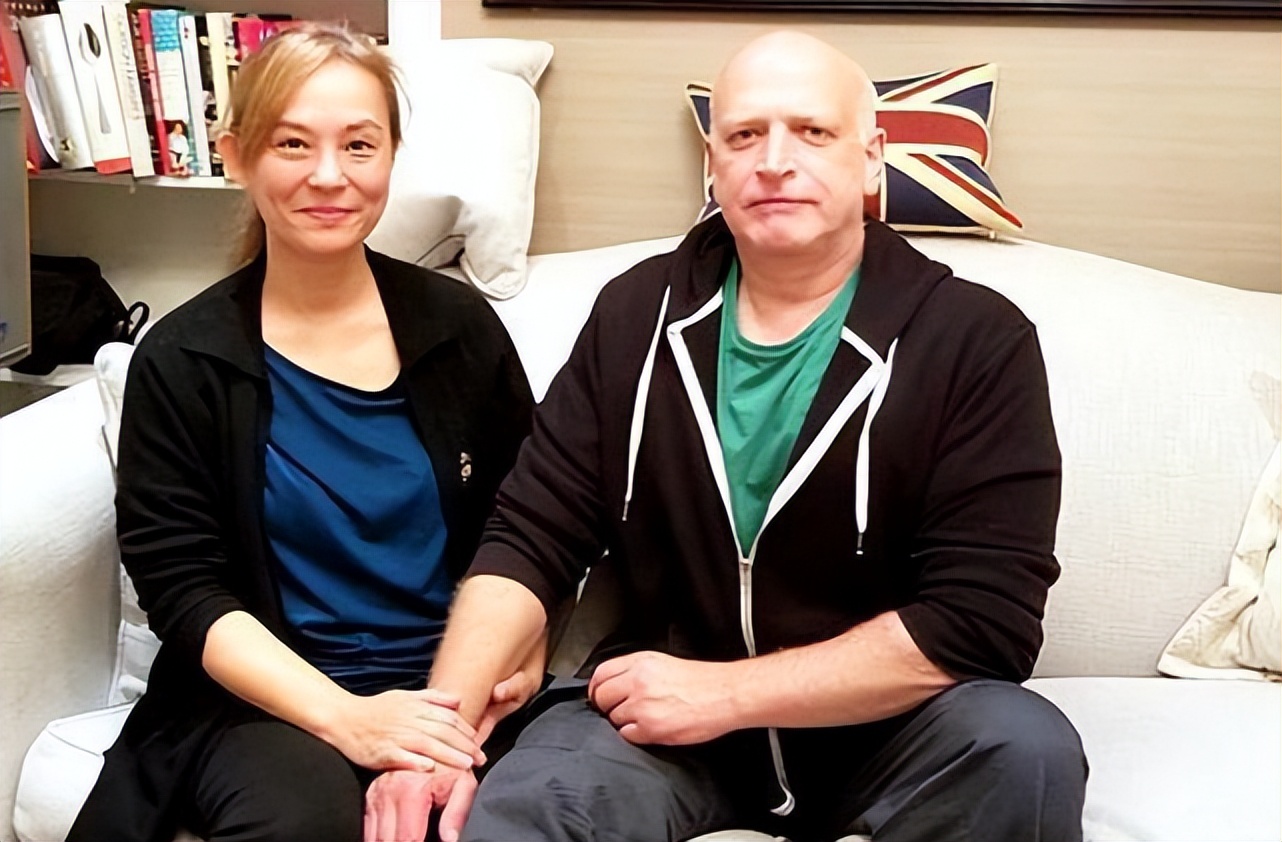 Weng Jingjing: Married to Liu Jialiang, 30 years older - iNEWS