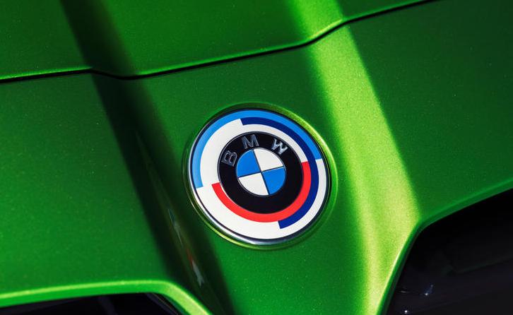 The new touring version of the BMW 3 Series is coming, the first red ...