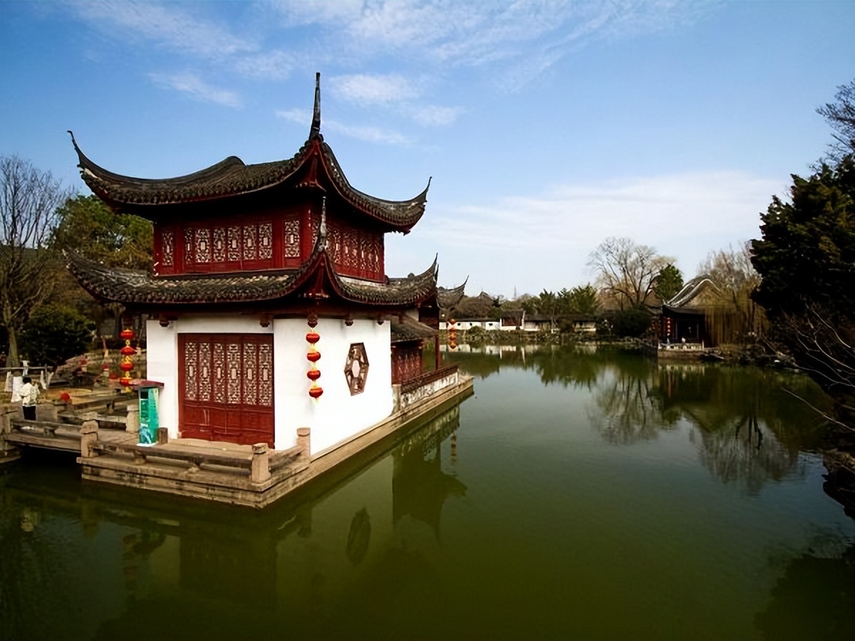 Why did Yuanchun invite Baochai to live in the Grand View Garden? - iNEWS