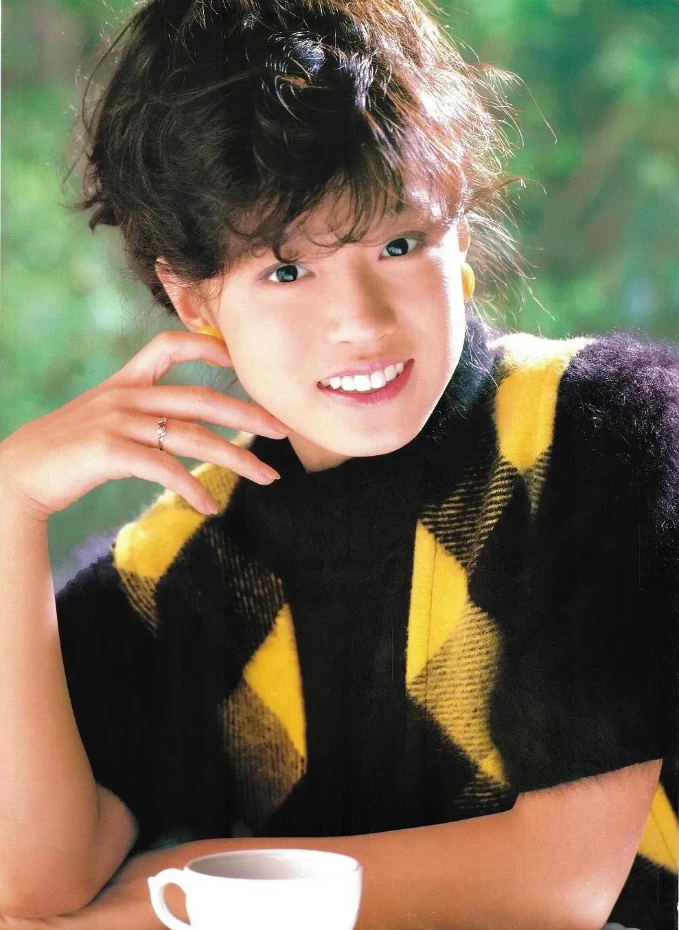 Japanese Actress Akina Nakamori 3 Inews