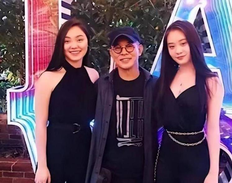 Jet Li's eldest daughter Li Si: Can't get out of the shadow of "parents ...