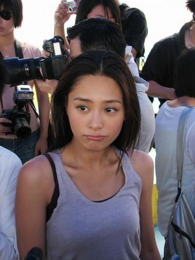 Gillian: She has scandals with many men, her love history is not ...