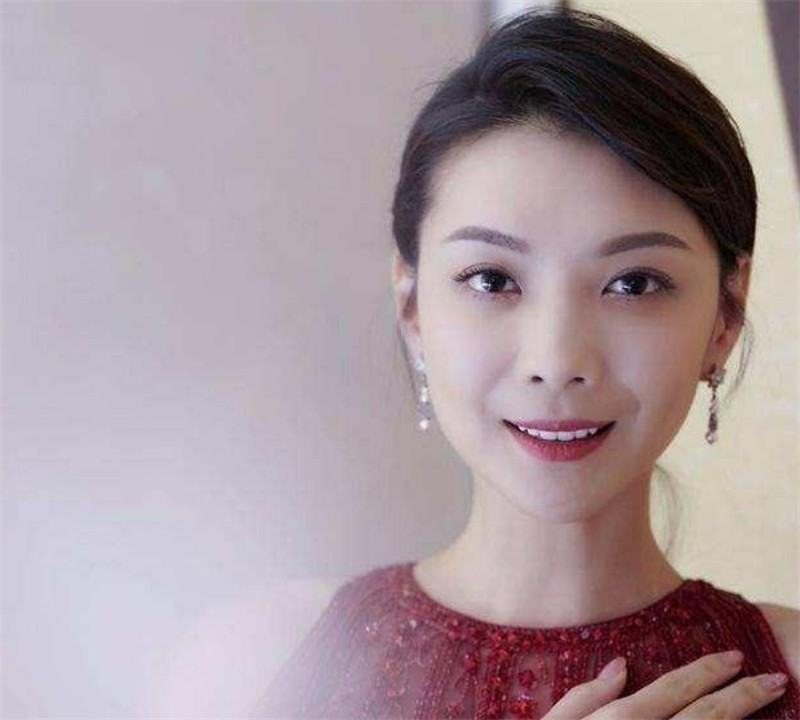 Remember Li Kun, "the former sister of Beijing Satellite TV"? How is ...