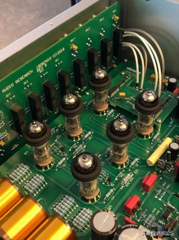 Worthy of the name of "reference": Audio Research Reference 6SE ...