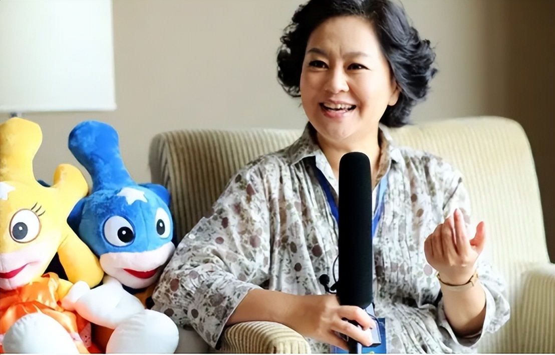 Ju Ping: Bringing a baby alone after divorce, marrying an ordinary ...