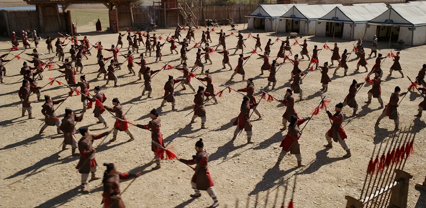 Liu Yifei skillfully performed "Mulan", interpreting the bravery of Hua ...
