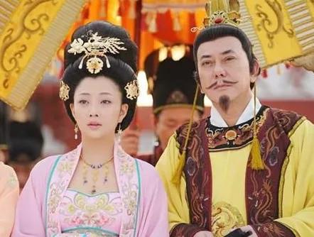 How did Li Longji, known as a saint and wearing the emperor's new ...