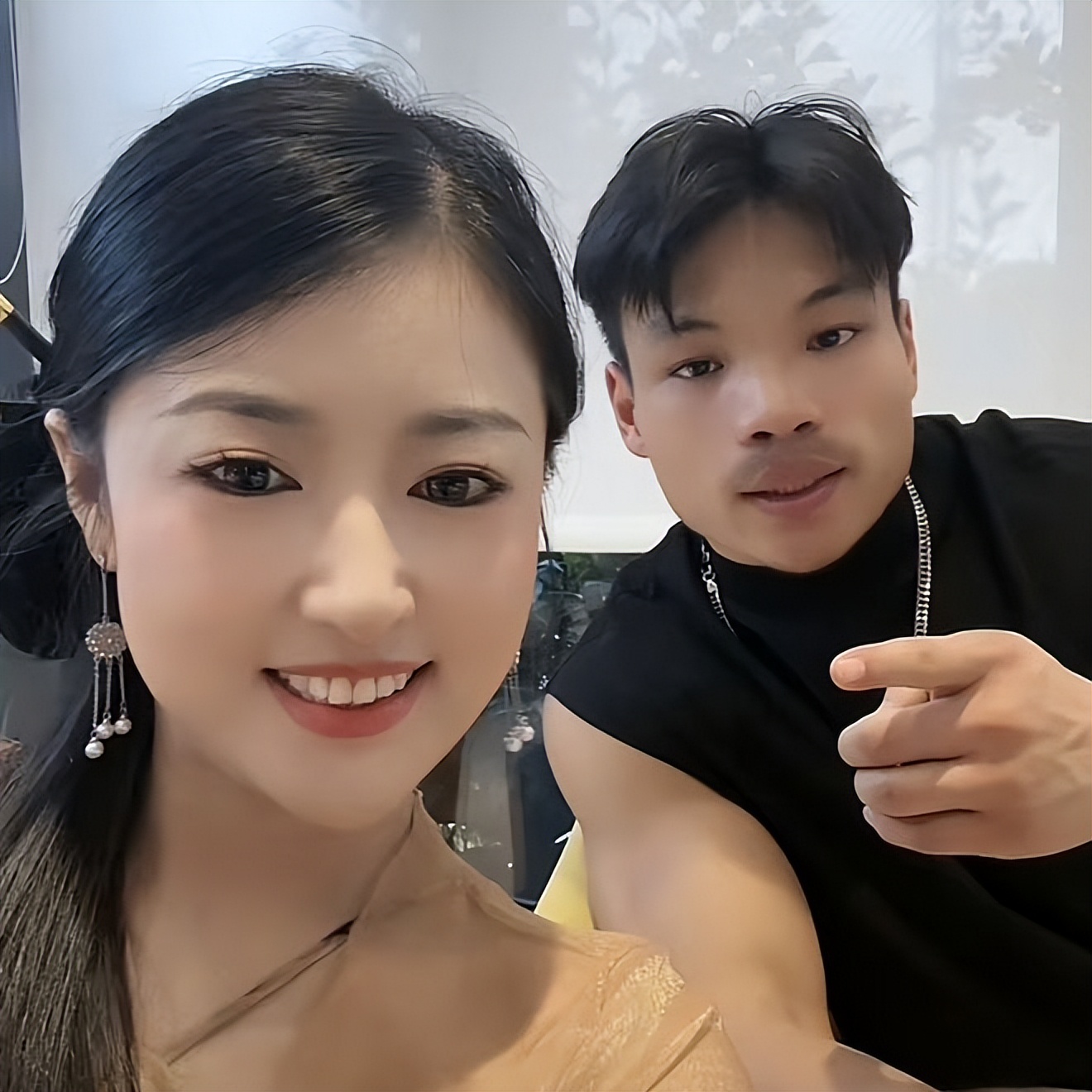 Xueer's resignation incident exposed: Xiao Yang and Lei Laoliu are suspected of being excluded ...