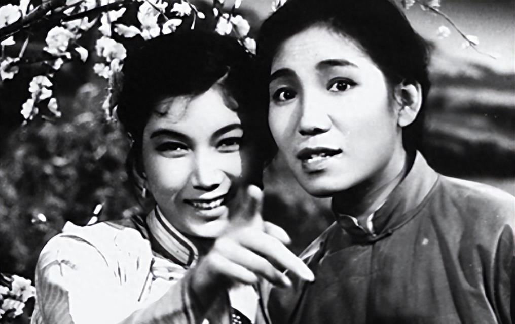 Xin Fengxia: From an autistic girl to a Spring Festival Gala superstar ...