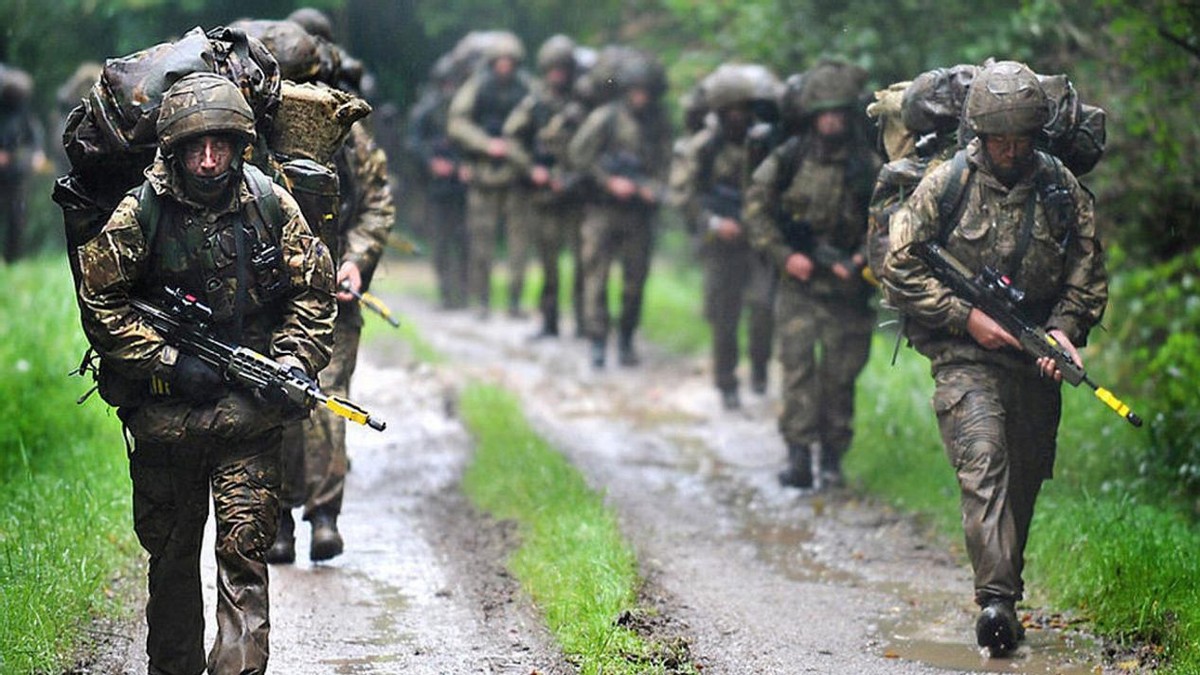 Russia launches a large-scale attack, the United States restarts covert ...