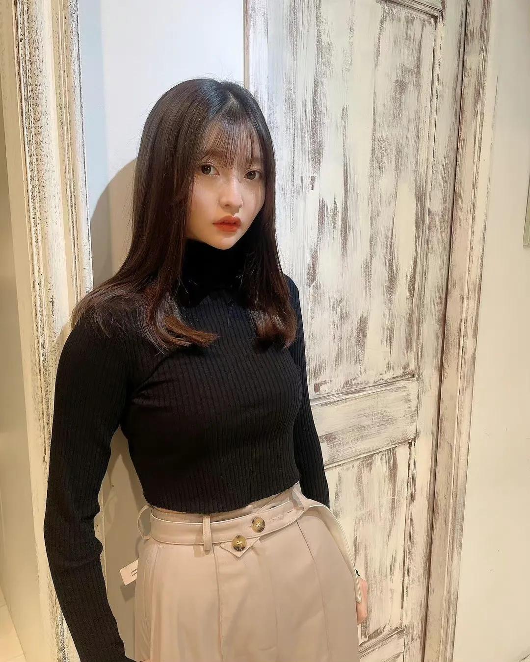 Neon beautiful girl Hashimoto Moeka - iNEWS