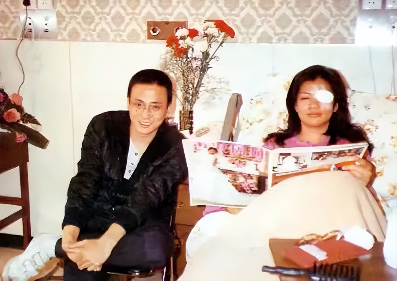 Weng Meiling x Tang Zhenye. . . An increasingly unequal horse-grabbing ...