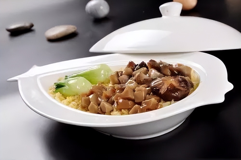 Chef's specialty dishes, high-end atmosphere - iMedia