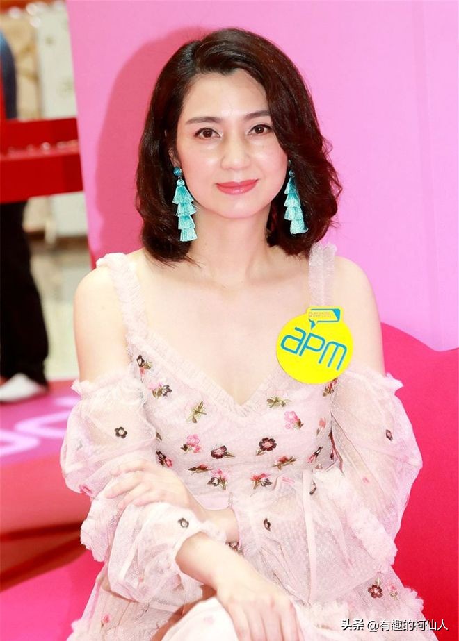 Why Hong Xin won't divorce Zhang Danfeng? Because once divorced, it is ...